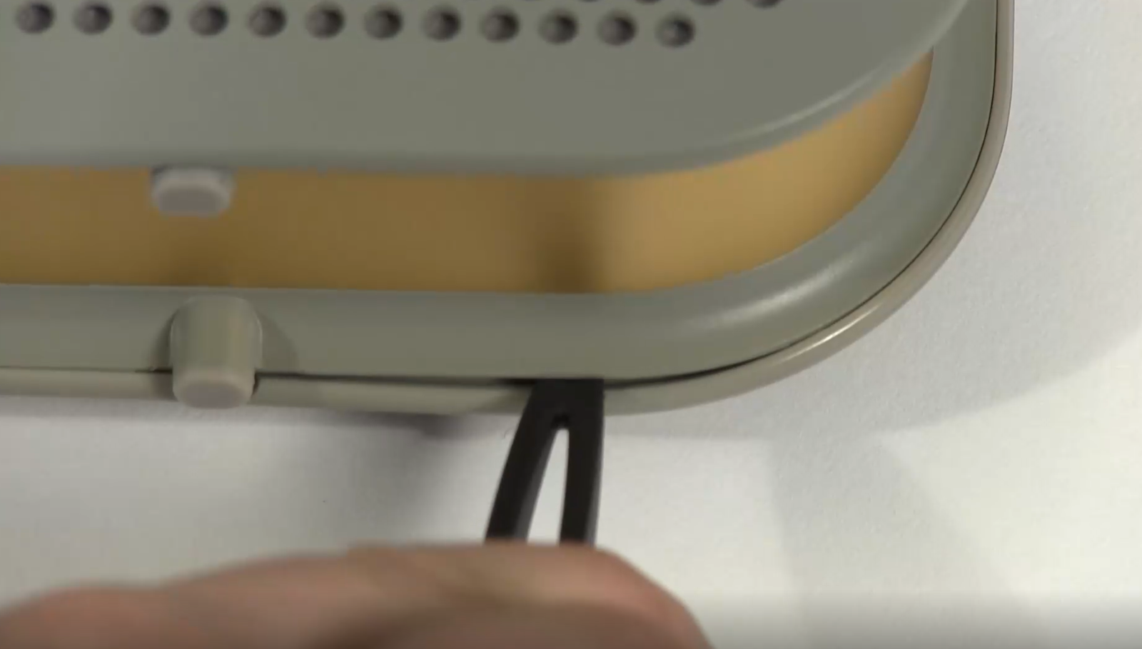 Beoplay A2 / A2 Active - battery replacement – Bang & Olufsen Support